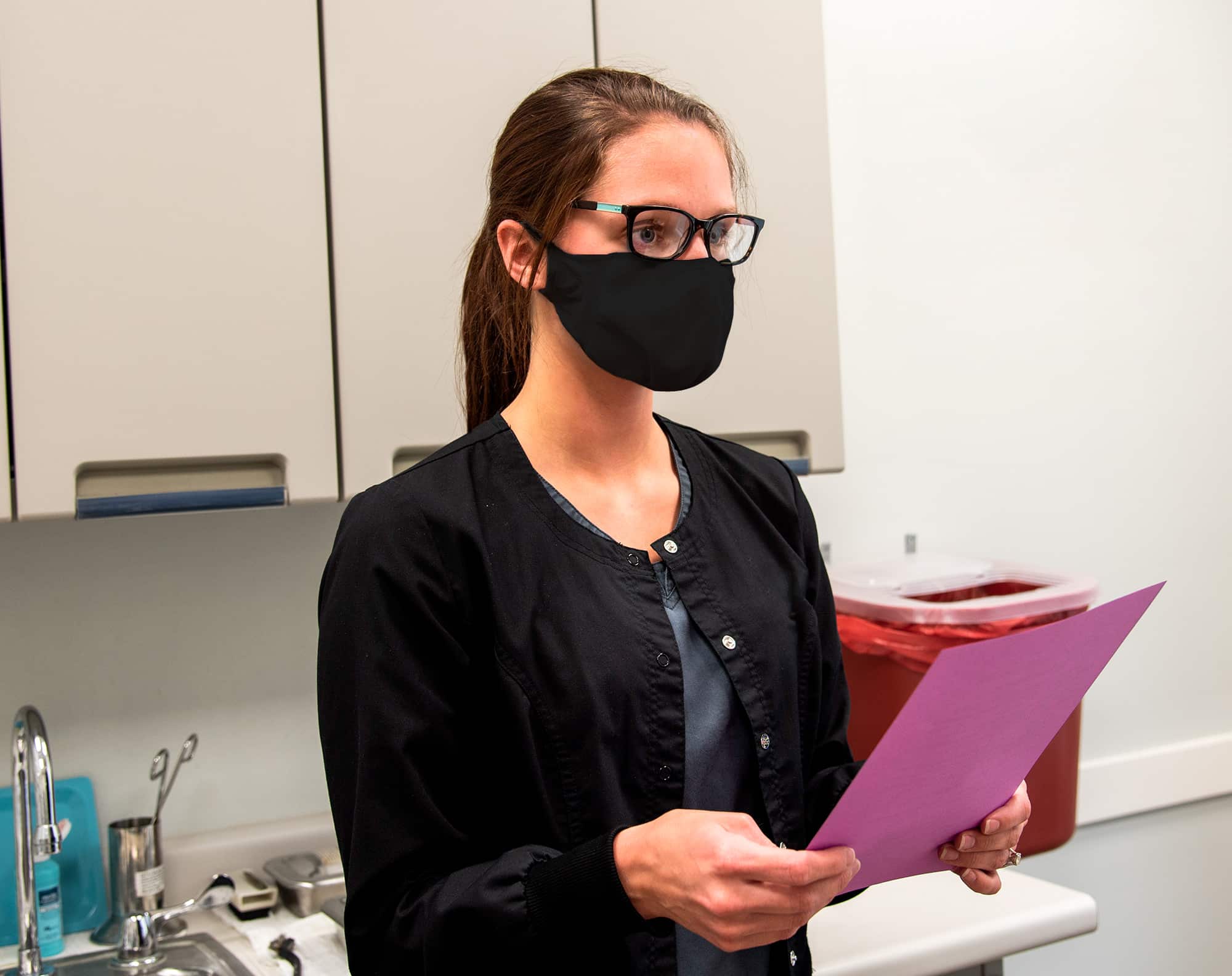 Ergonomic Pocketed Protective Barrier Cloth Face Mask with Nilit ...